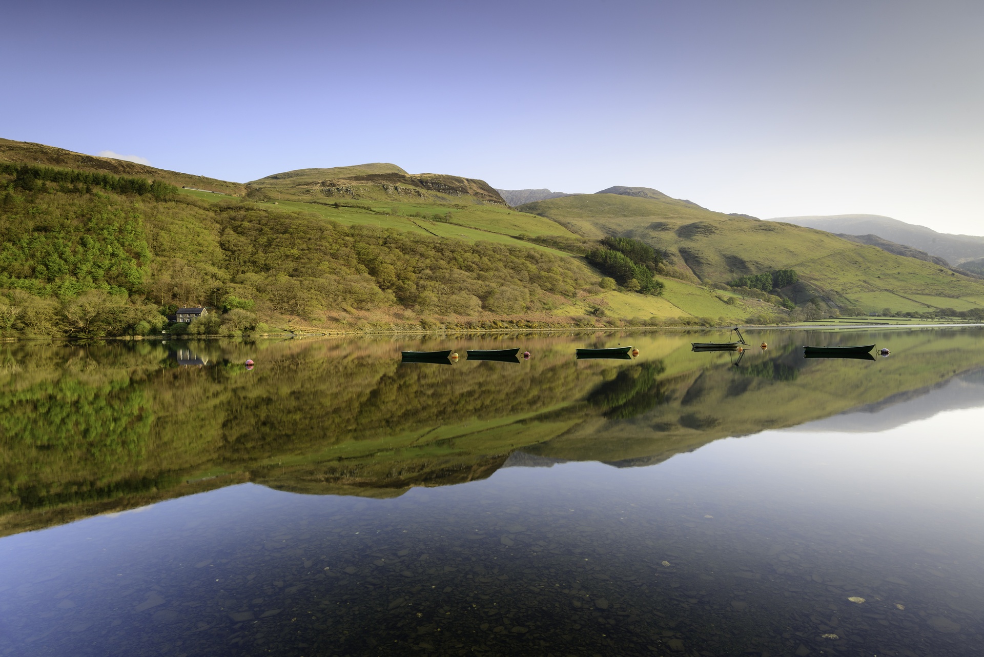 The Willow Hill | Luxury pod retreat on the Welsh coast